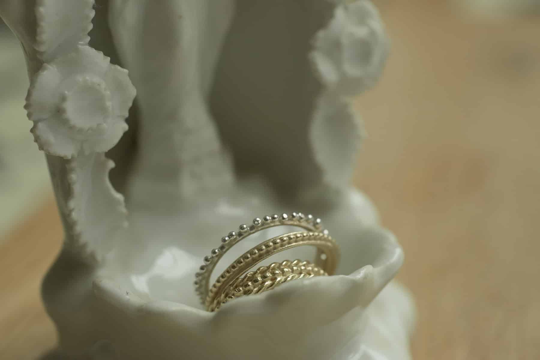 Hélène Turbé, Créatrice d'alliances sur-mesure - Nantes - L'Atelier Wedding