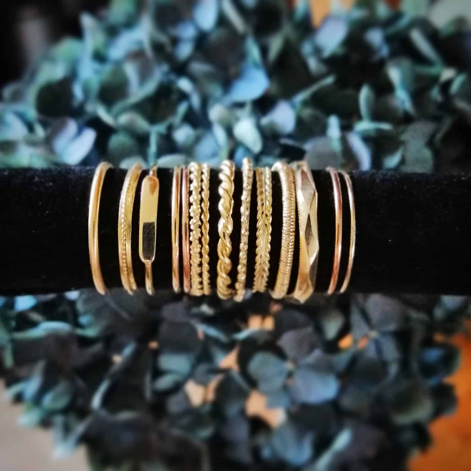 Hélène Turbé, Créatrice d'alliances sur-mesure - Nantes - L'Atelier Wedding